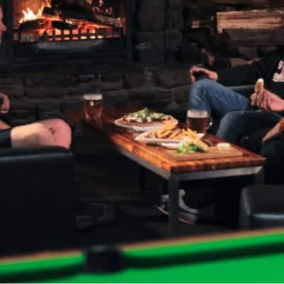 Dining - Tall Timbers Hotel